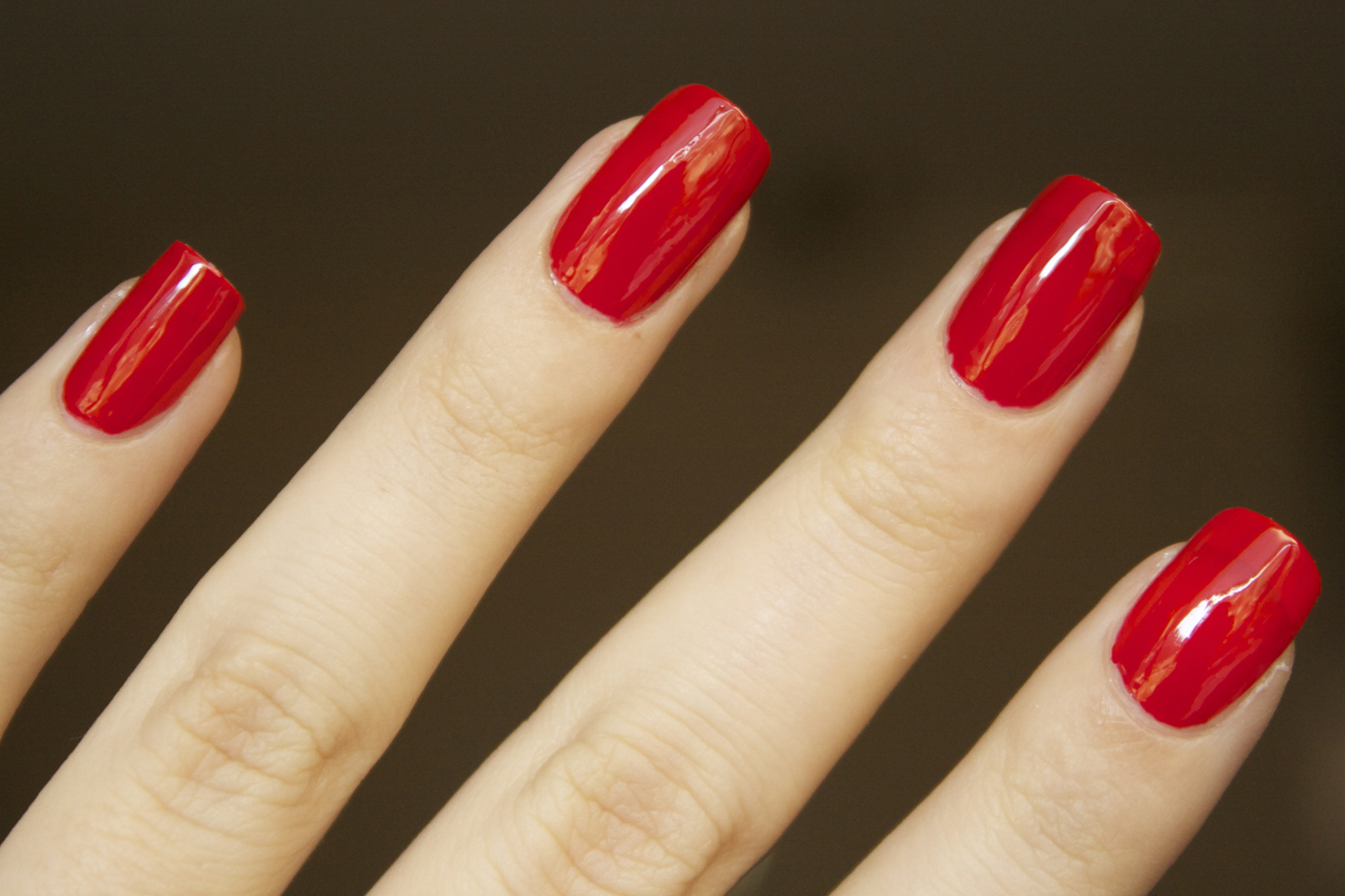 Moda para uñas: El color rojo - El Paraná Diario