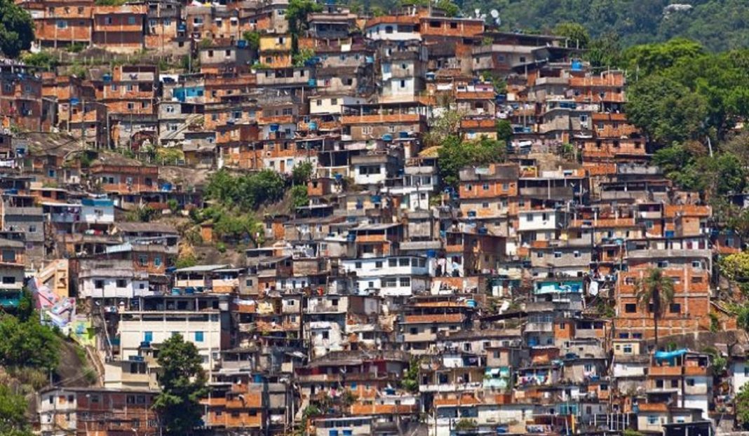 Guerra Narco: Al menos 5 muertos en en las favelas de Brasil - El ...